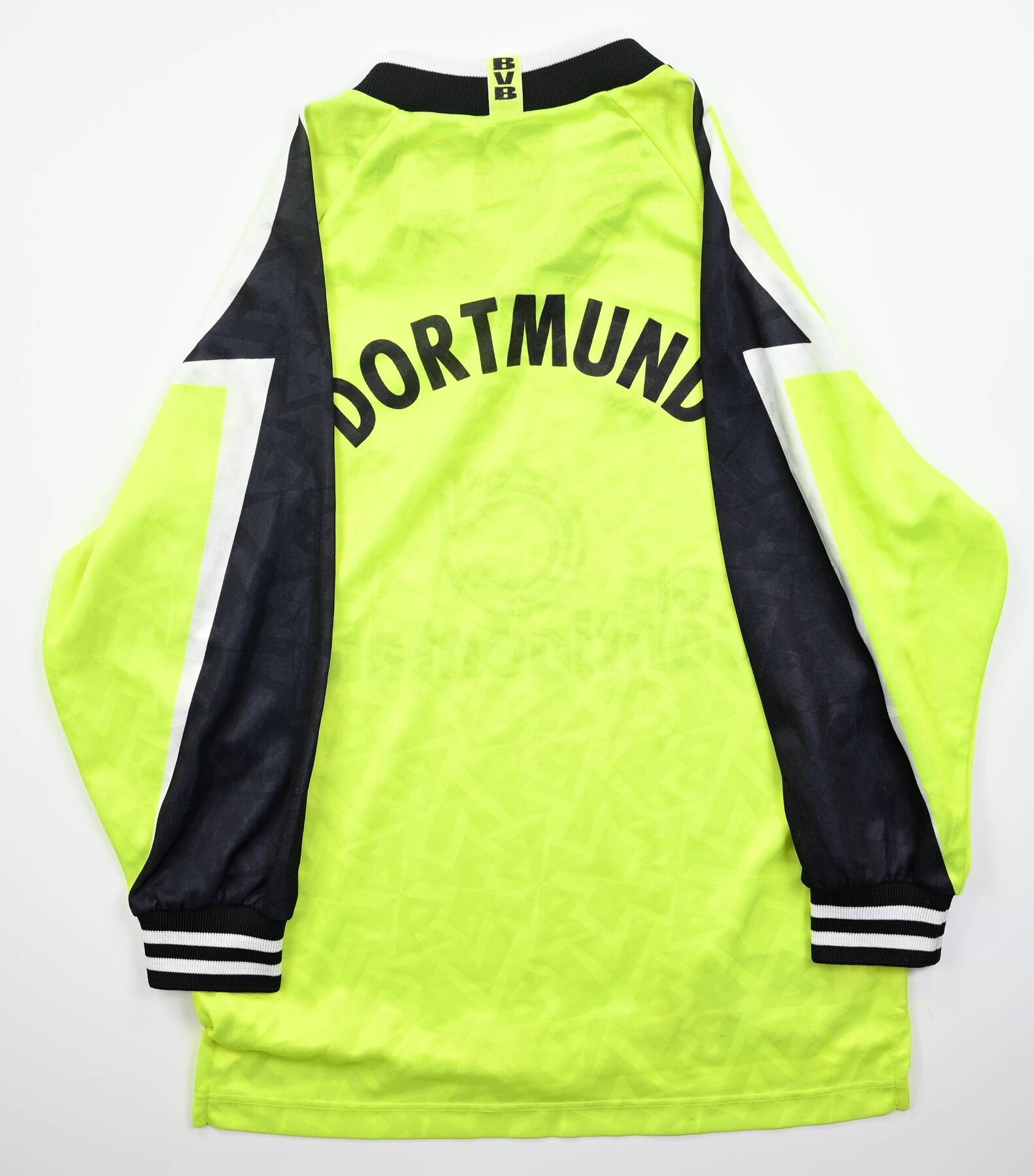 1995-96 BORUSSIA DORTMUND LONGSLEEVE L. BOYS Football / Soccer \ German ...