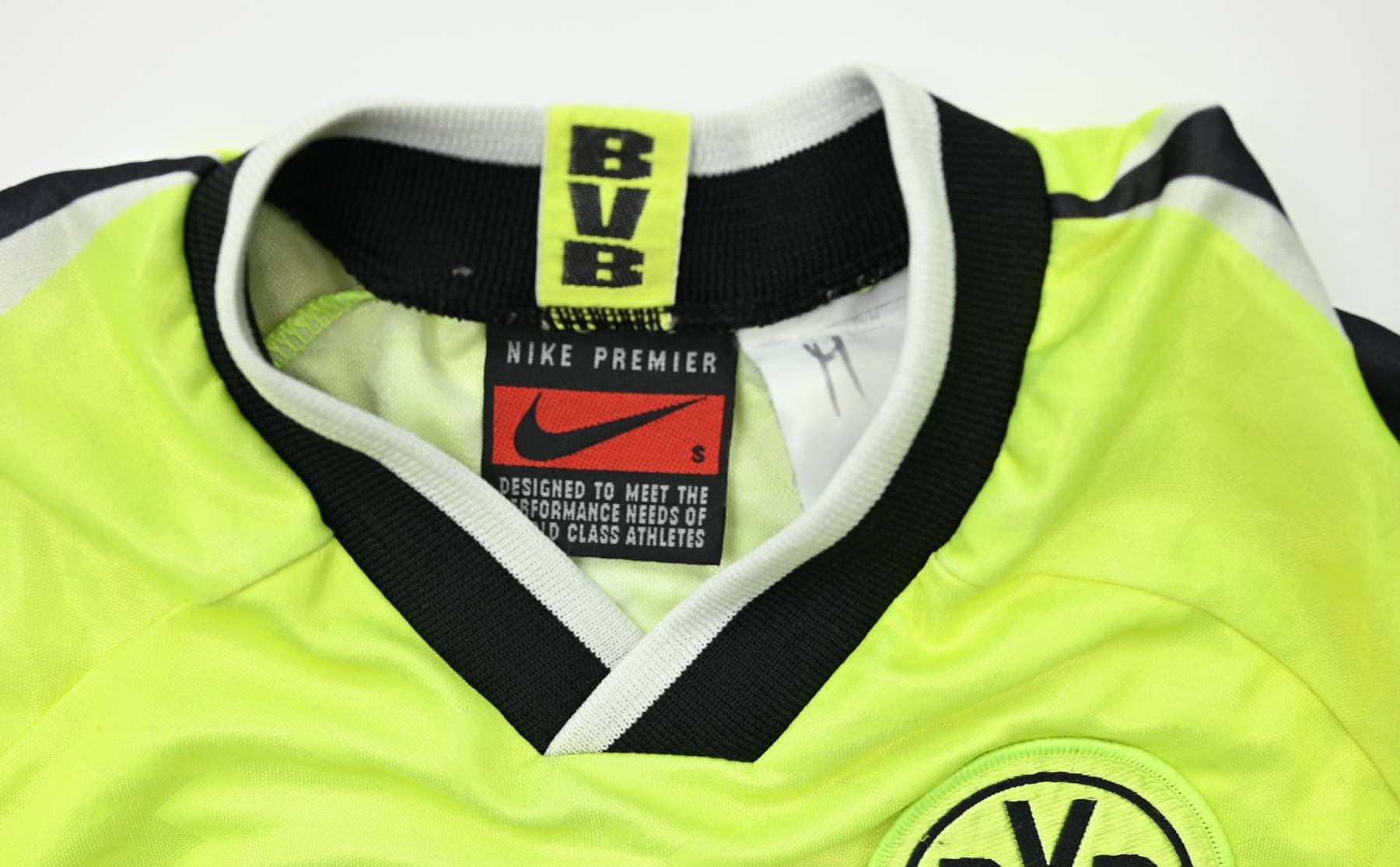 1995-96 BORUSSIA DORTMUND SHIRT S Football / Soccer \ German Clubs ...