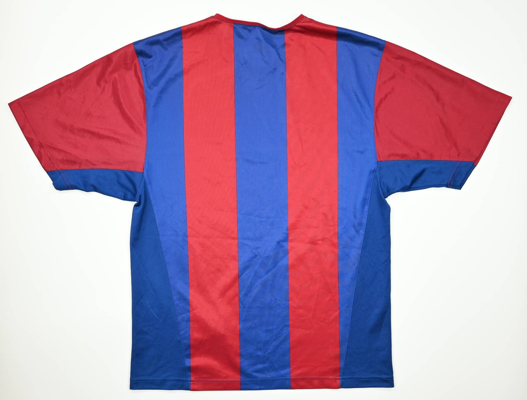 2002-03 FC BARCELONA BASIC SHIRT M Football / Soccer \ European Clubs ...