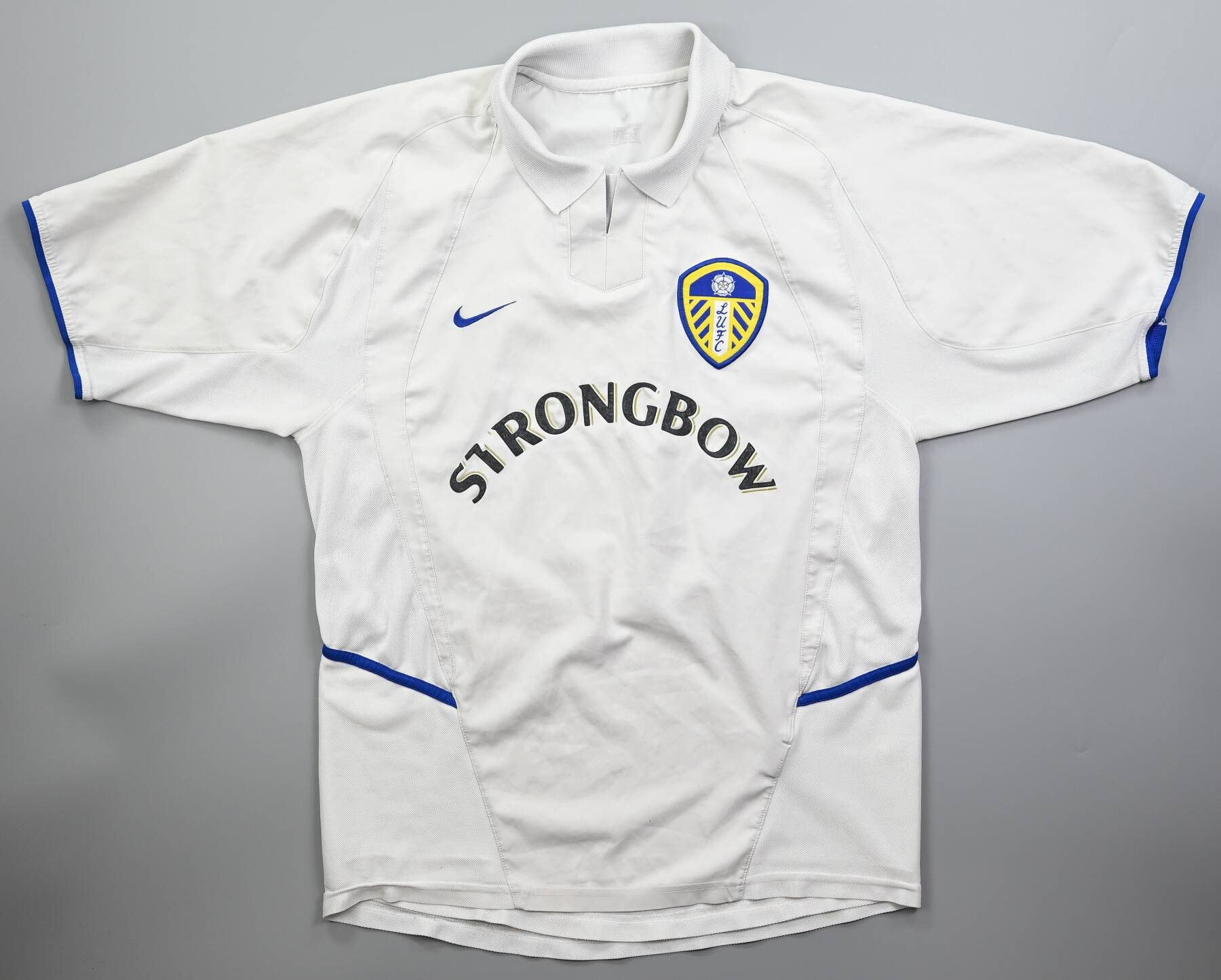 2002-03 LEEDS UNITED SHIRT M Football / Soccer \ Championship \ Leeds ...