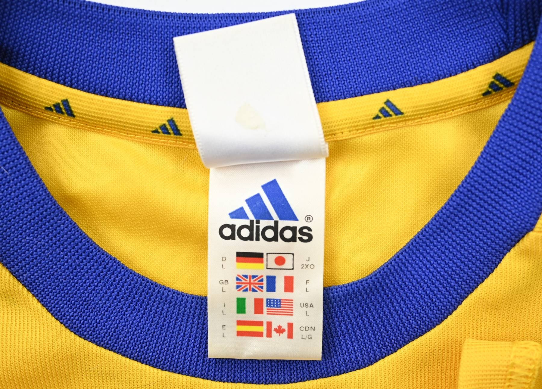 2002-03 SWEDEN SHIRT L Football / Soccer \ International Teams \ Europe ...