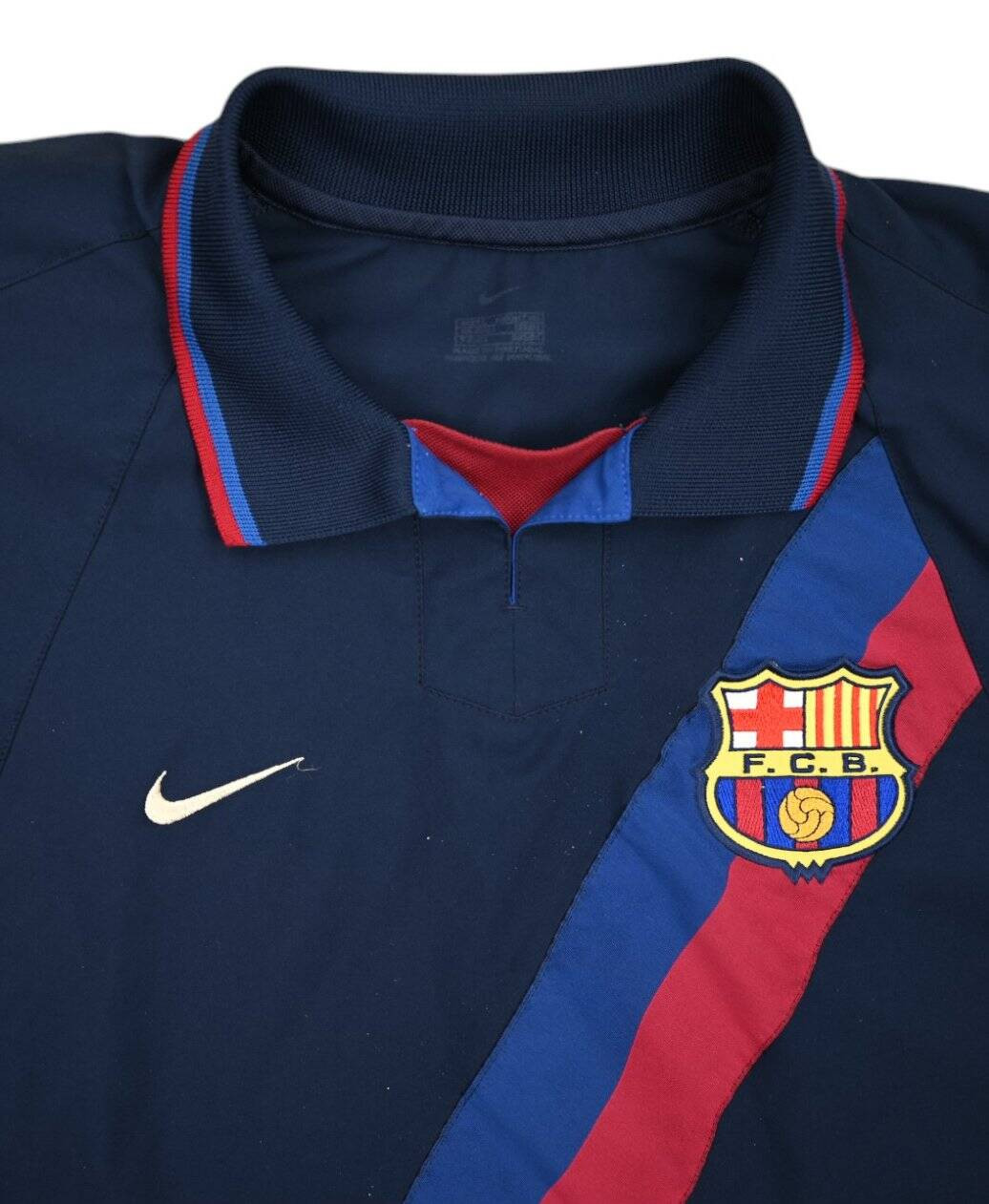 2002-04 FC BARCELONA SHIRT L Football / Soccer \ Spanish Clubs \ FC ...