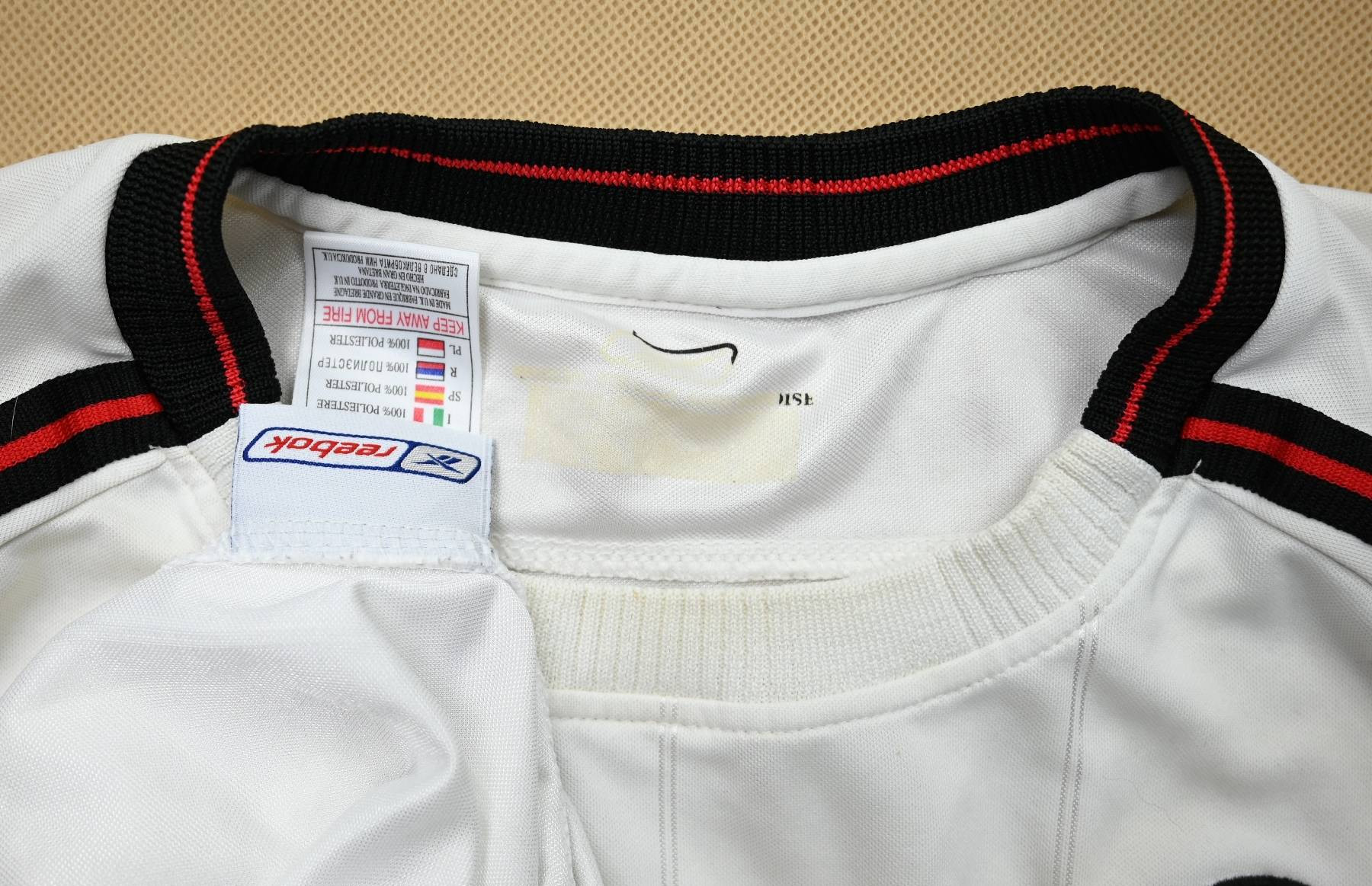 2003-04 LIVERPOOL SHIRT L Football / Soccer \ Premier League ...