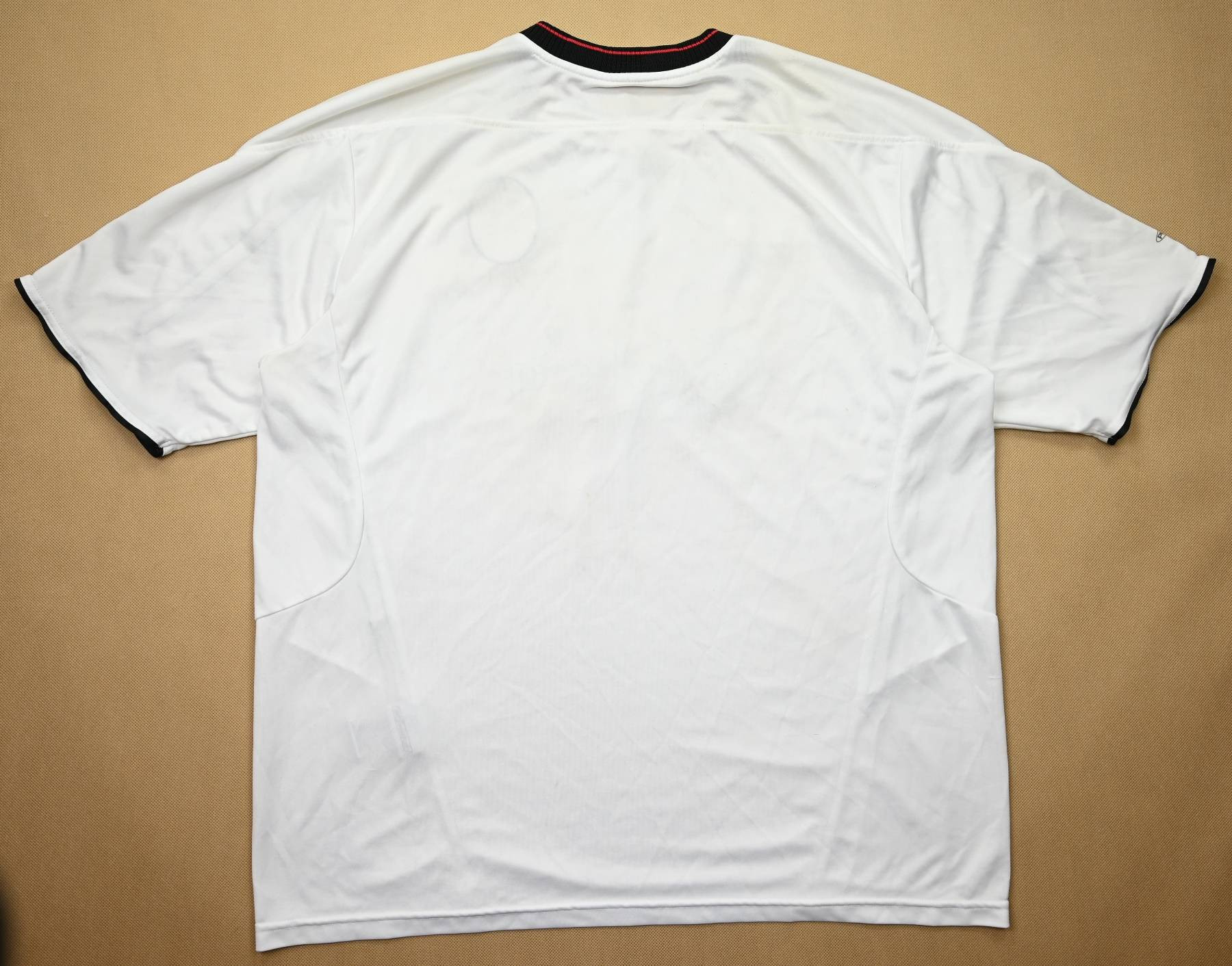 2003-04 LIVERPOOL SHIRT L Football / Soccer \ Premier League ...