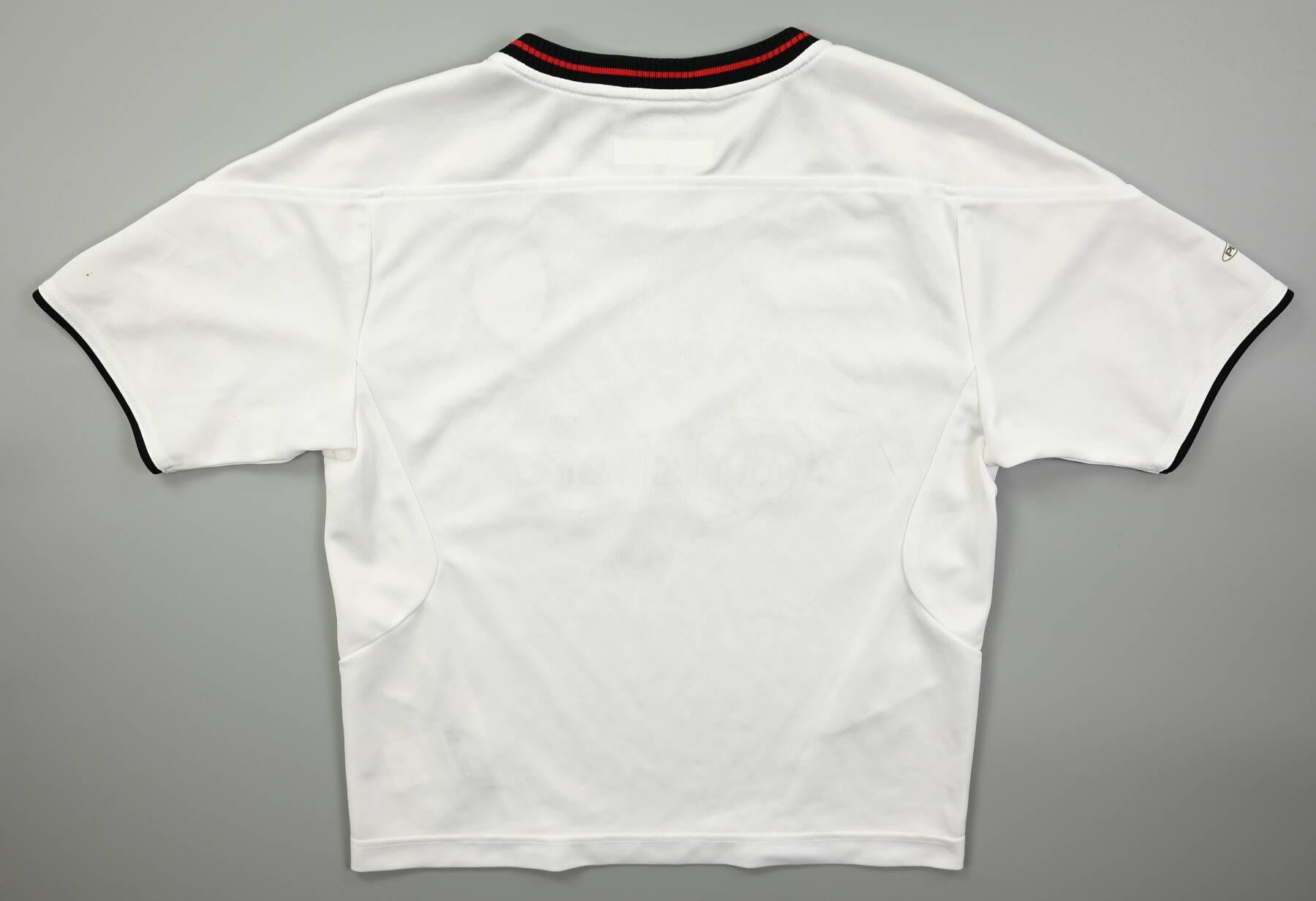 2003-04 LIVERPOOL SHIRT S. BOYS Football / Soccer \ Premier League ...