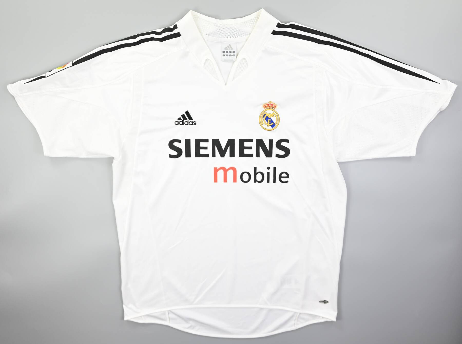 2004-05 REAL MADRID SHIRT L Football / Soccer \ European Clubs ...