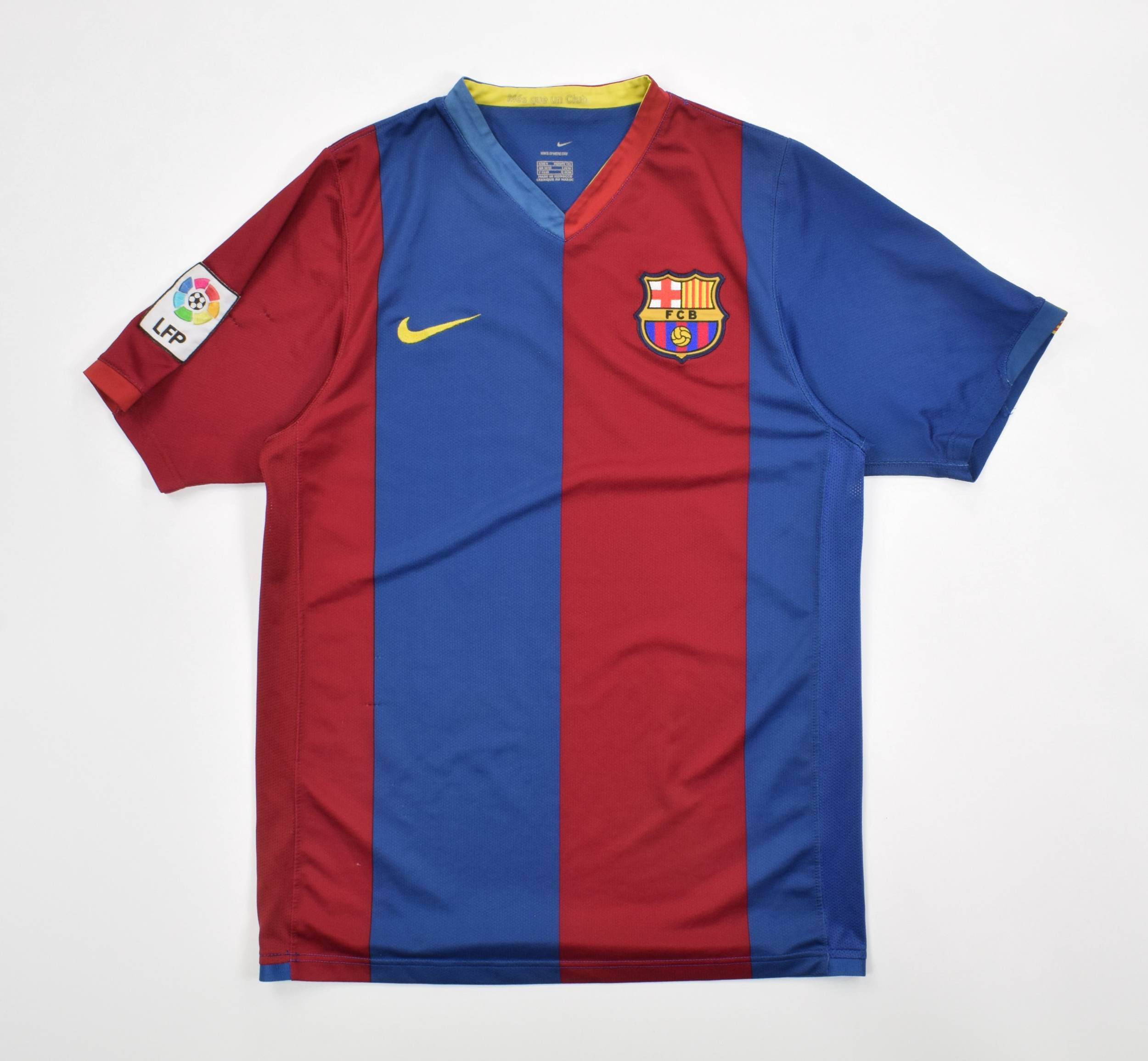 2006-07 FC BARCELONA SHIRT S Football / Soccer \ European Clubs ...