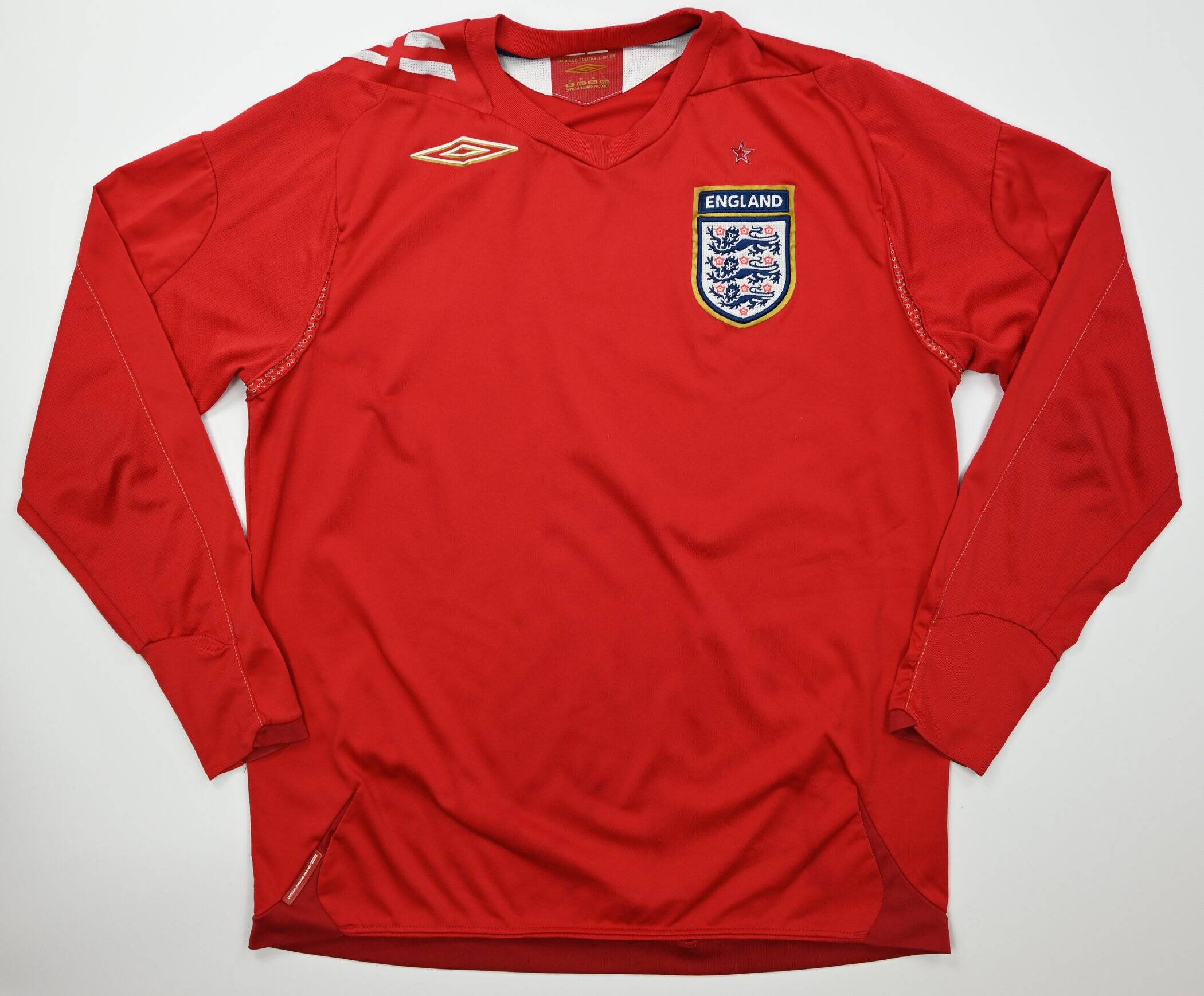 2006-08 ENGLAND LONGSLEEVE SHIRT M Football / Soccer \ International ...