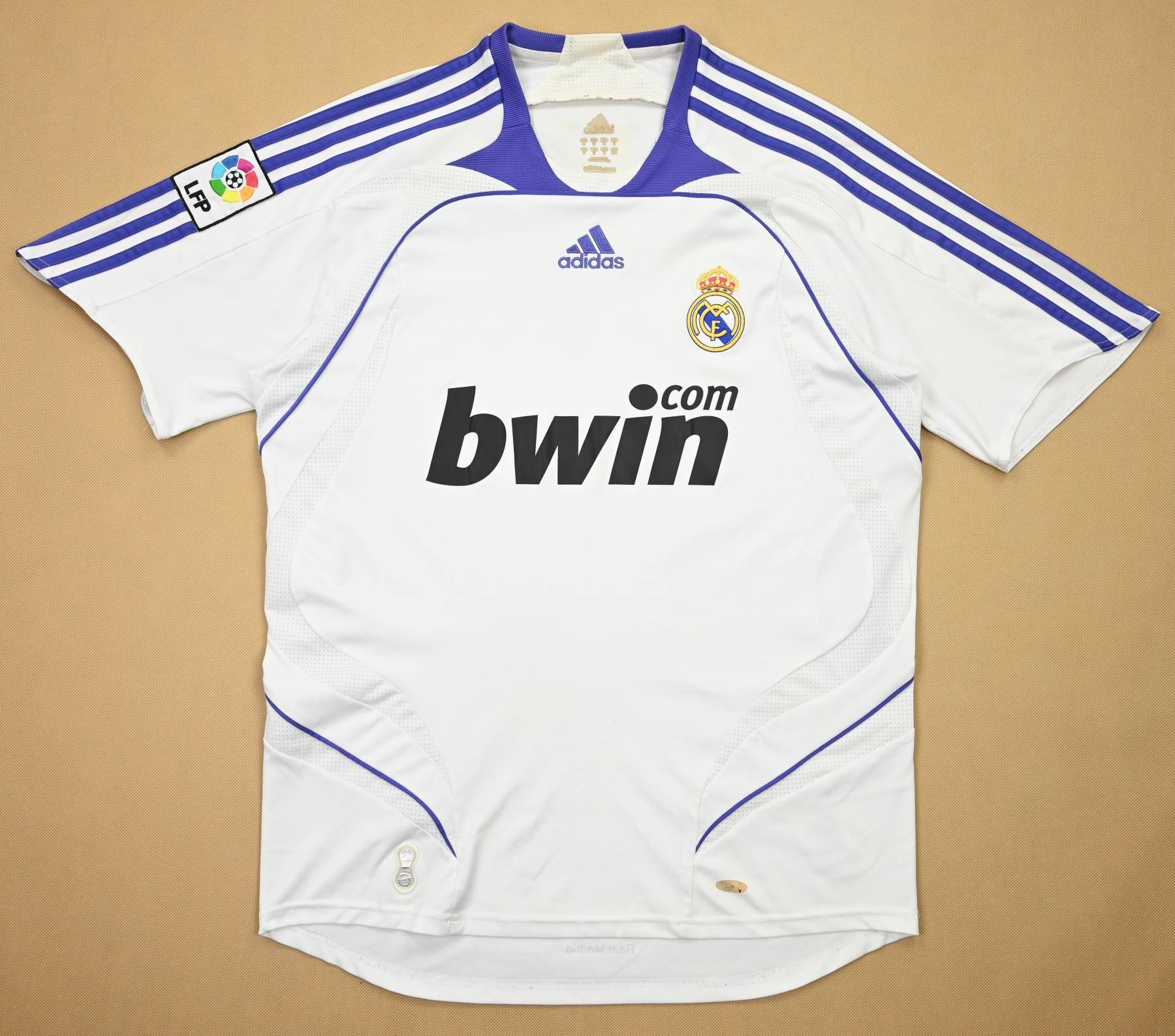 2007-08 REAL MADRID SHIRT M Football / Soccer \ European Clubs ...