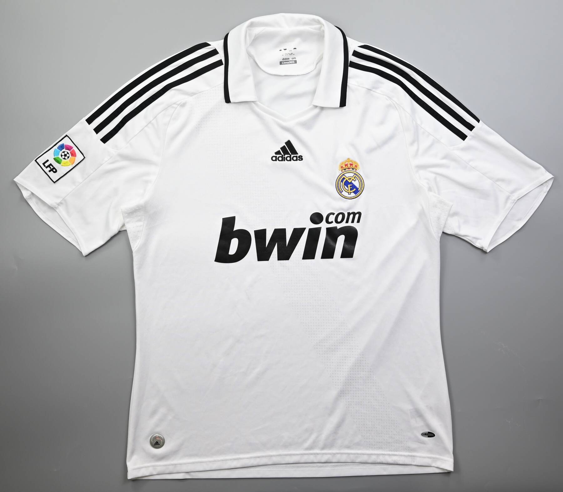 2008-09 REAL MADRID SHIRT L Football / Soccer \ European Clubs ...