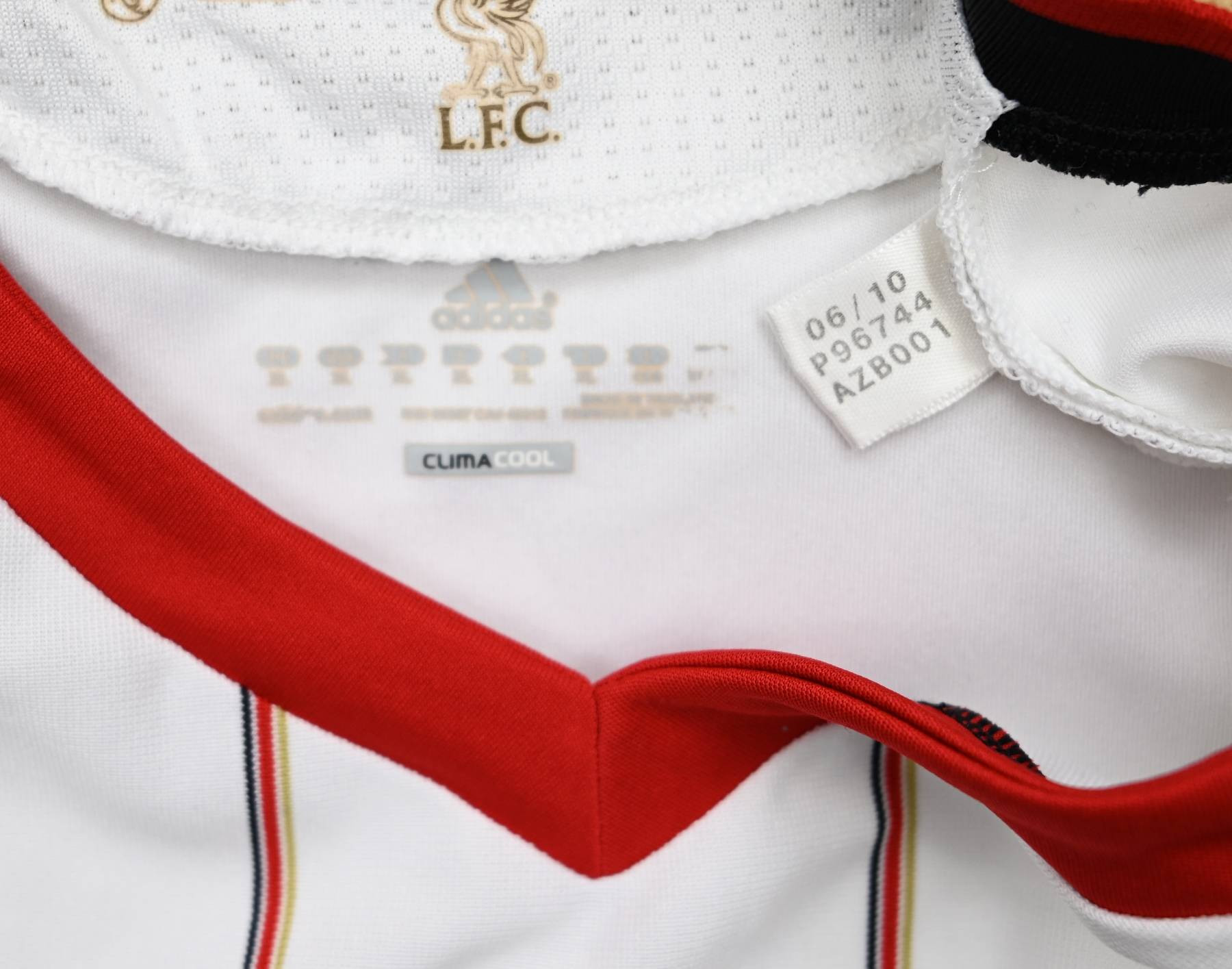 2010-11 LIVERPOOL SHIRT XL Football / Soccer \ Premier League ...