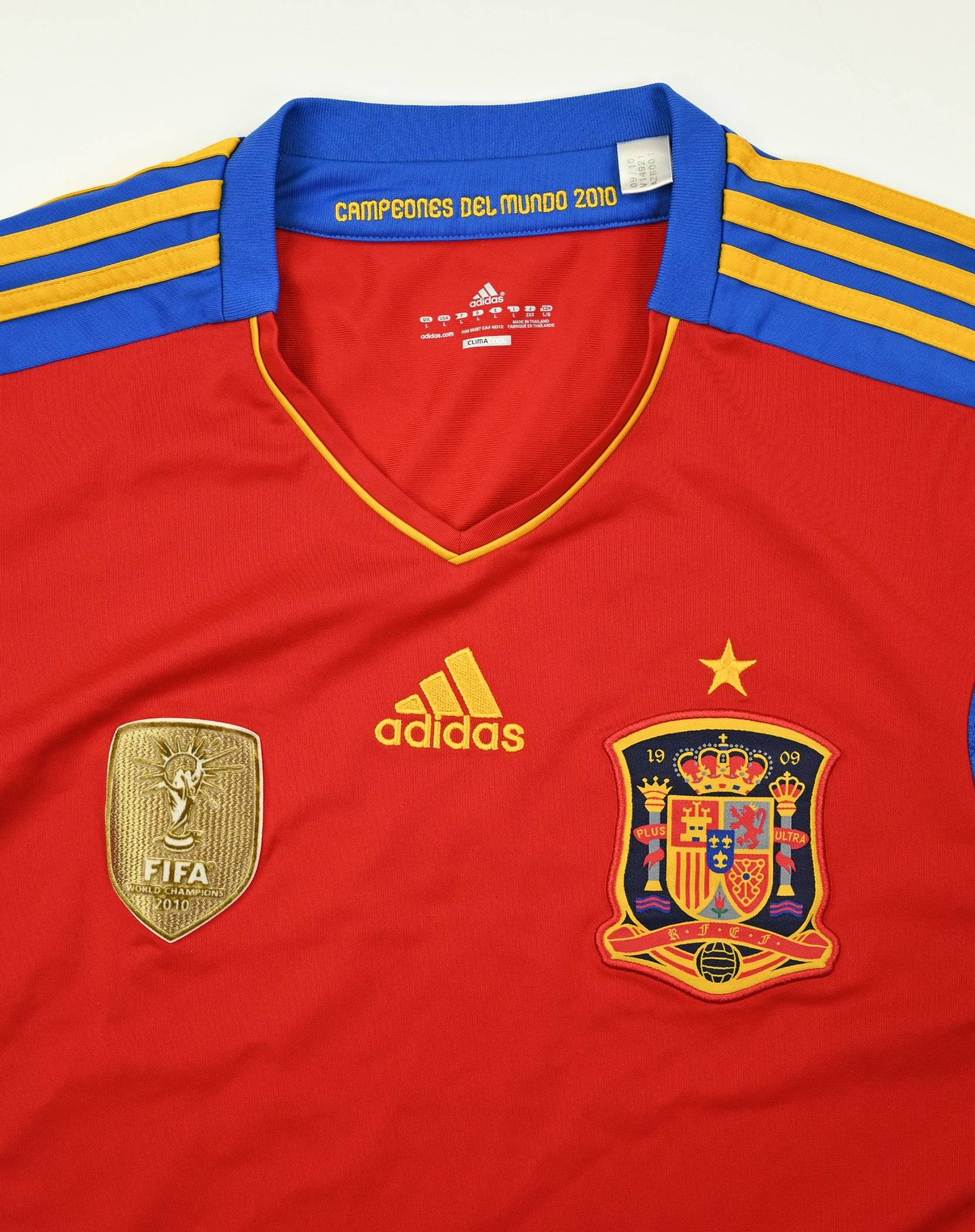 2010-11 SPAIN SHIRT L Football / Soccer \ International Teams \ Europe ...