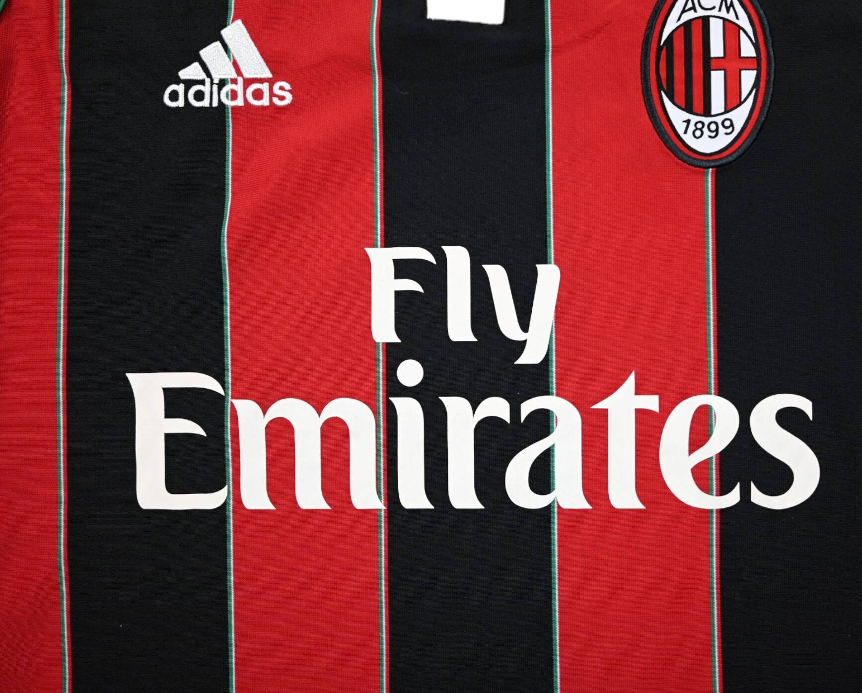2012-13 AC MILAN SHIRT L Football / Soccer \ European Clubs \ Italian ...