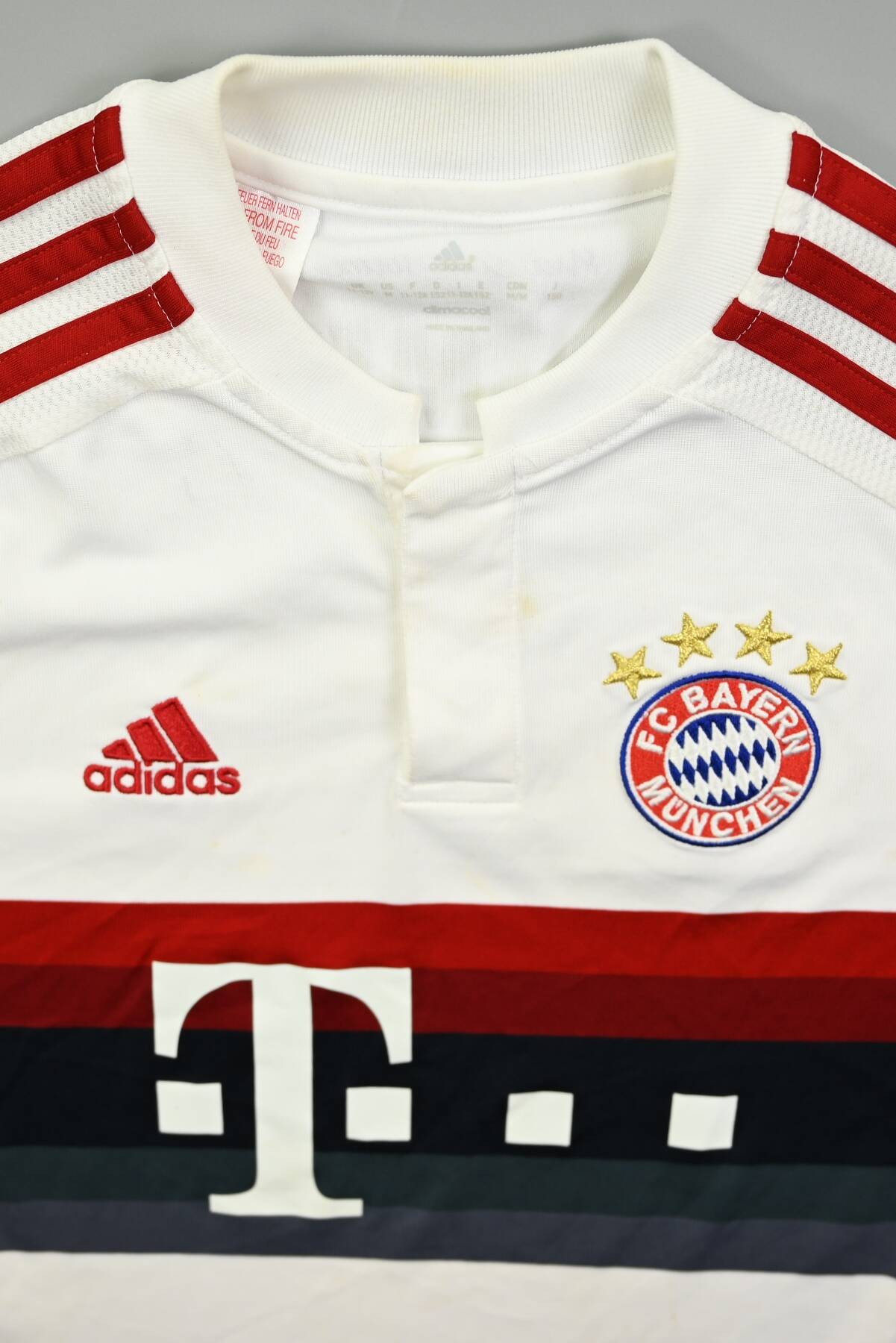2015-16 BAYERN MUNCHEN SHIRT M. BOYS Football / Soccer \ German Clubs ...
