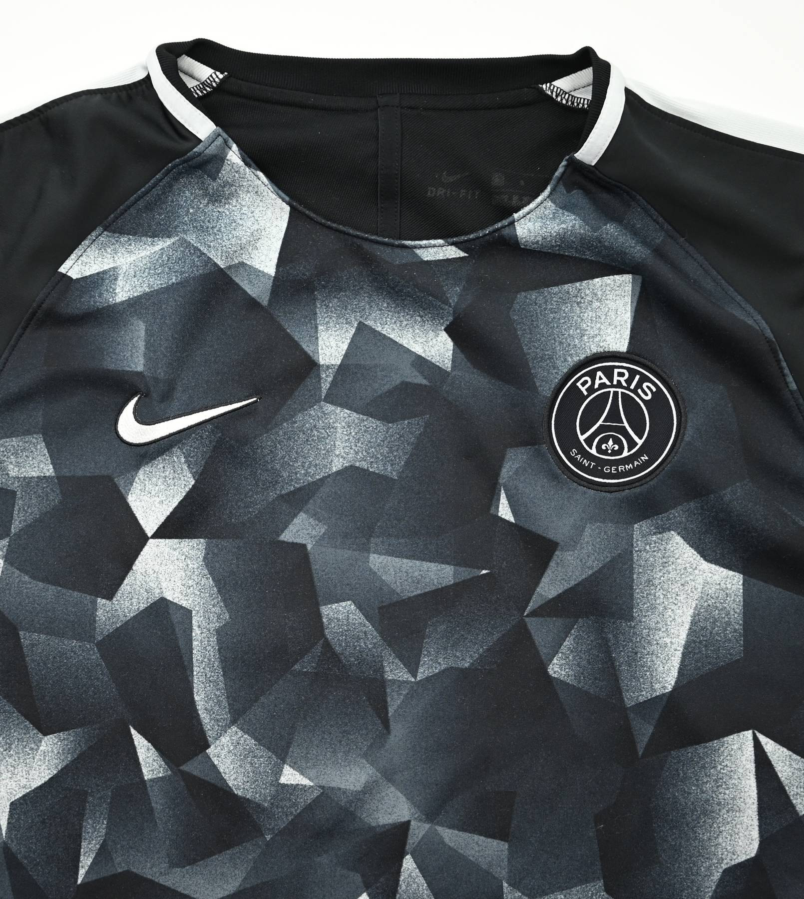 2017-18 PARIS SAINT-GERMAIN LONGSLEEVE L Football / Soccer \ European ...