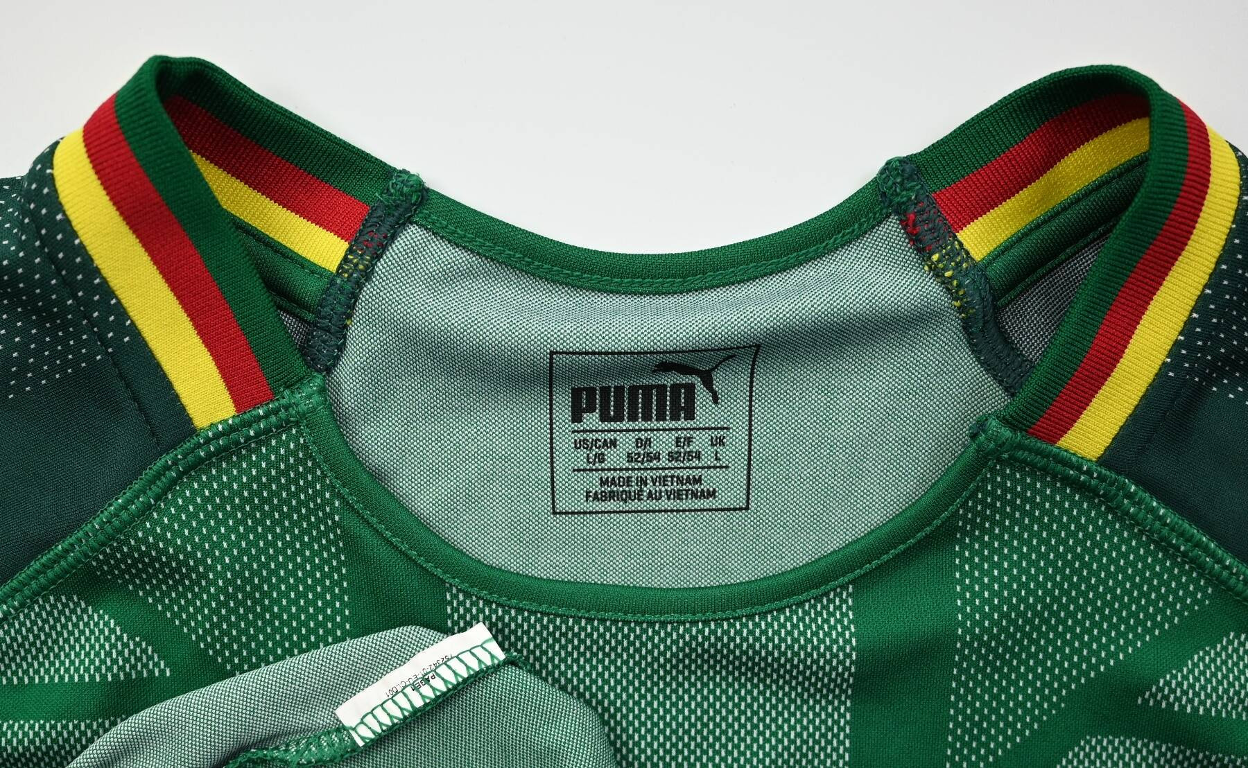 2018-19 CAMEROON SHIRT L Football / Soccer \ International Teams ...