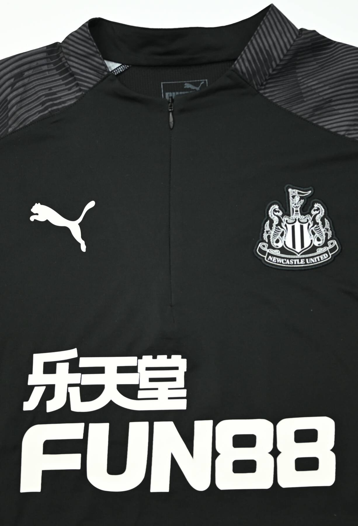 2019-20 NEWCASTLE UNITED LONGSLEEVE M Football / Soccer \ Premier ...