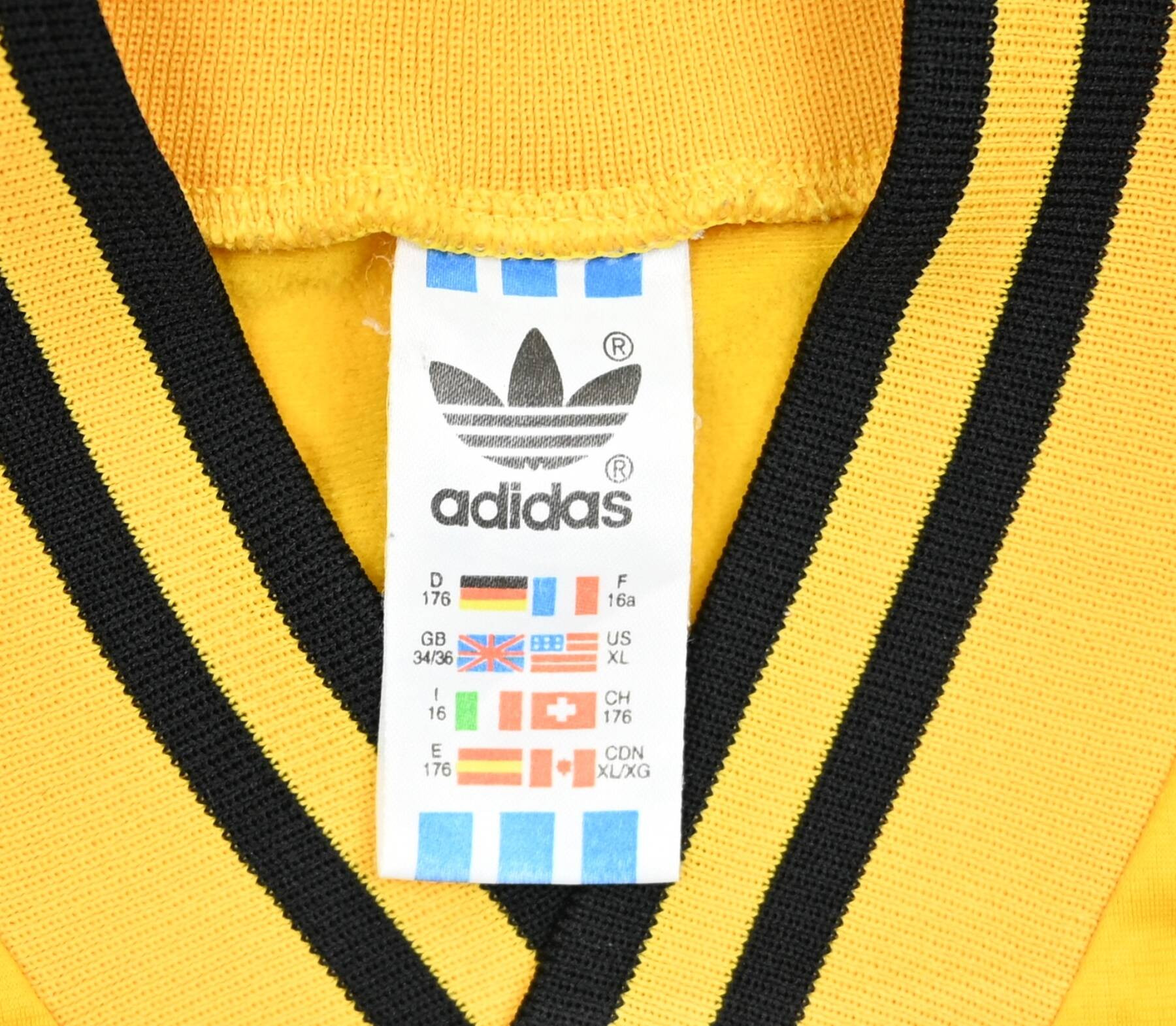 ADIDAS OLDSCHOOL SHIRT S Other \ Vintage New in | Classic-Shirts.com