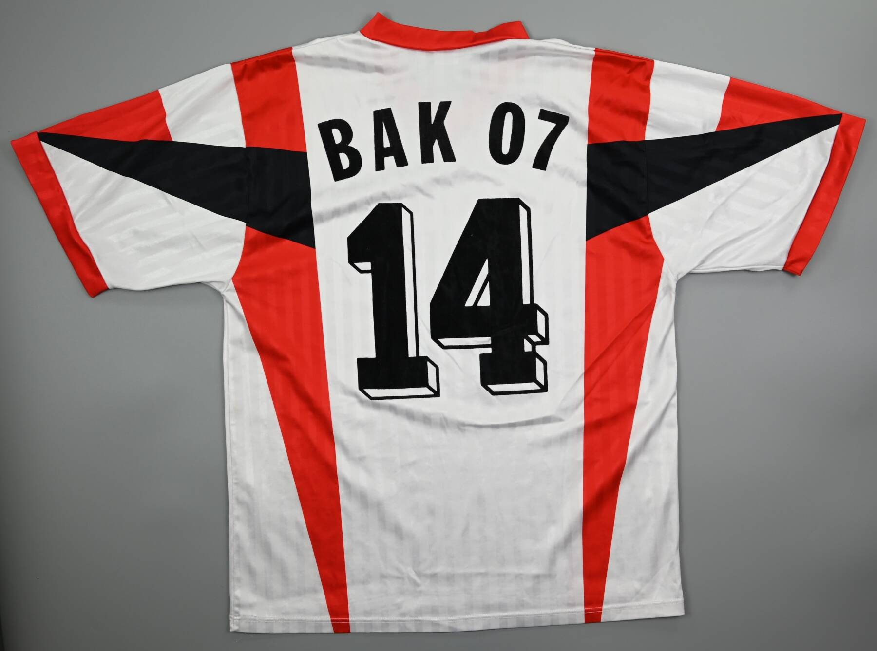 ASICS OLDSCHOOL SHIRT XL Other \ Vintage New in | Classic-Shirts.com