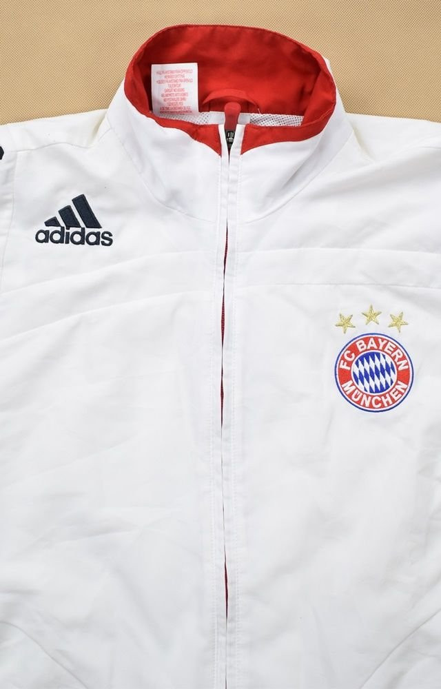 BAYERN MUNCHEN JACKET S Football / Soccer \ German Clubs \ Bayern ...