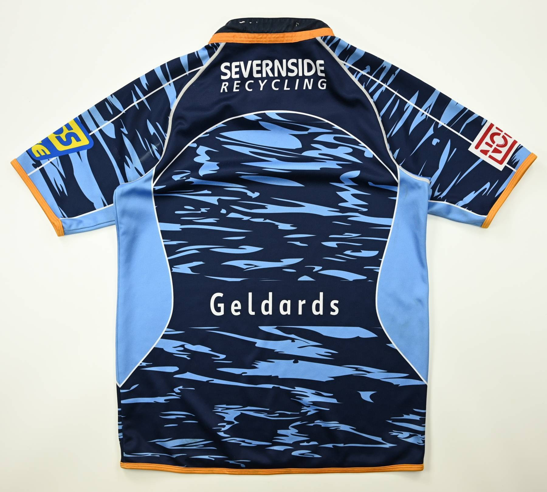 CARDIFF BLUES RUGBY SHIRT L Rugby \ Rugby Union \ Cardiff Blues ...