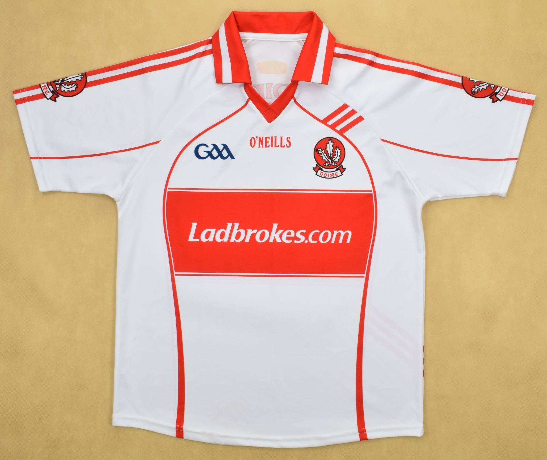 DERRY GAA GAELIC SHIRT L Other \ Gaelic Sports | Classic-Shirts.com