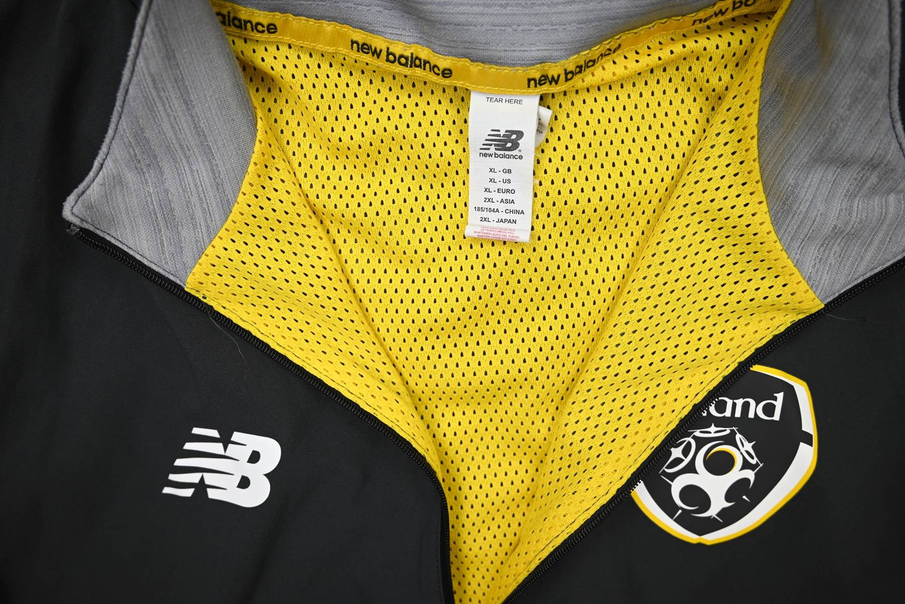 IRELAND TOP XL Football / Soccer \ International Teams \ Europe ...