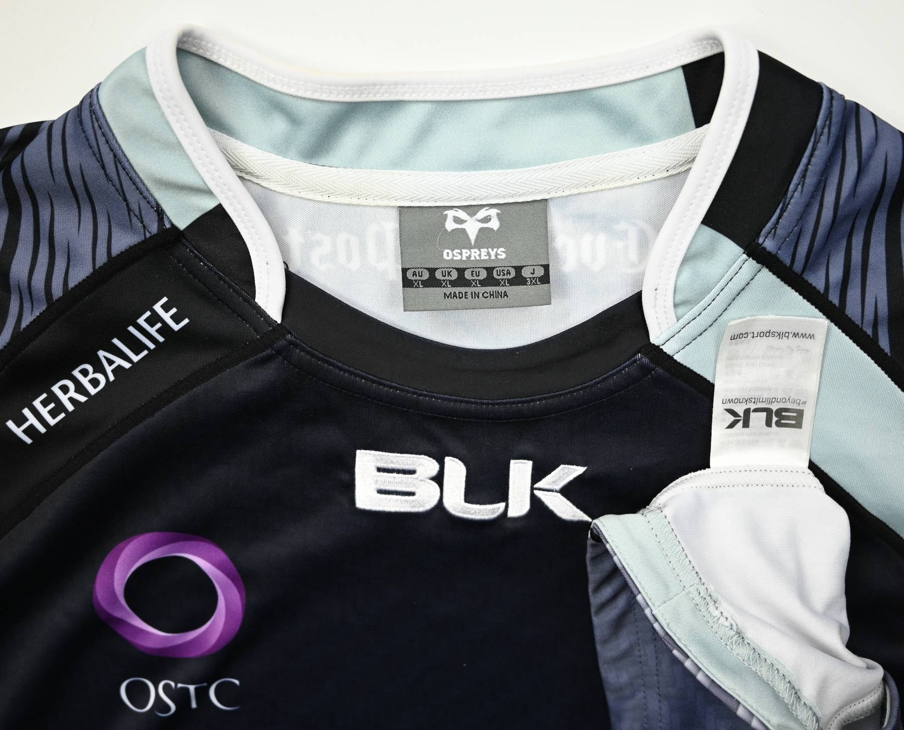 OSPREYS RUGBY SHIRT XL Rugby \ Rugby Union \ Ospreys | Classic-Shirts.com