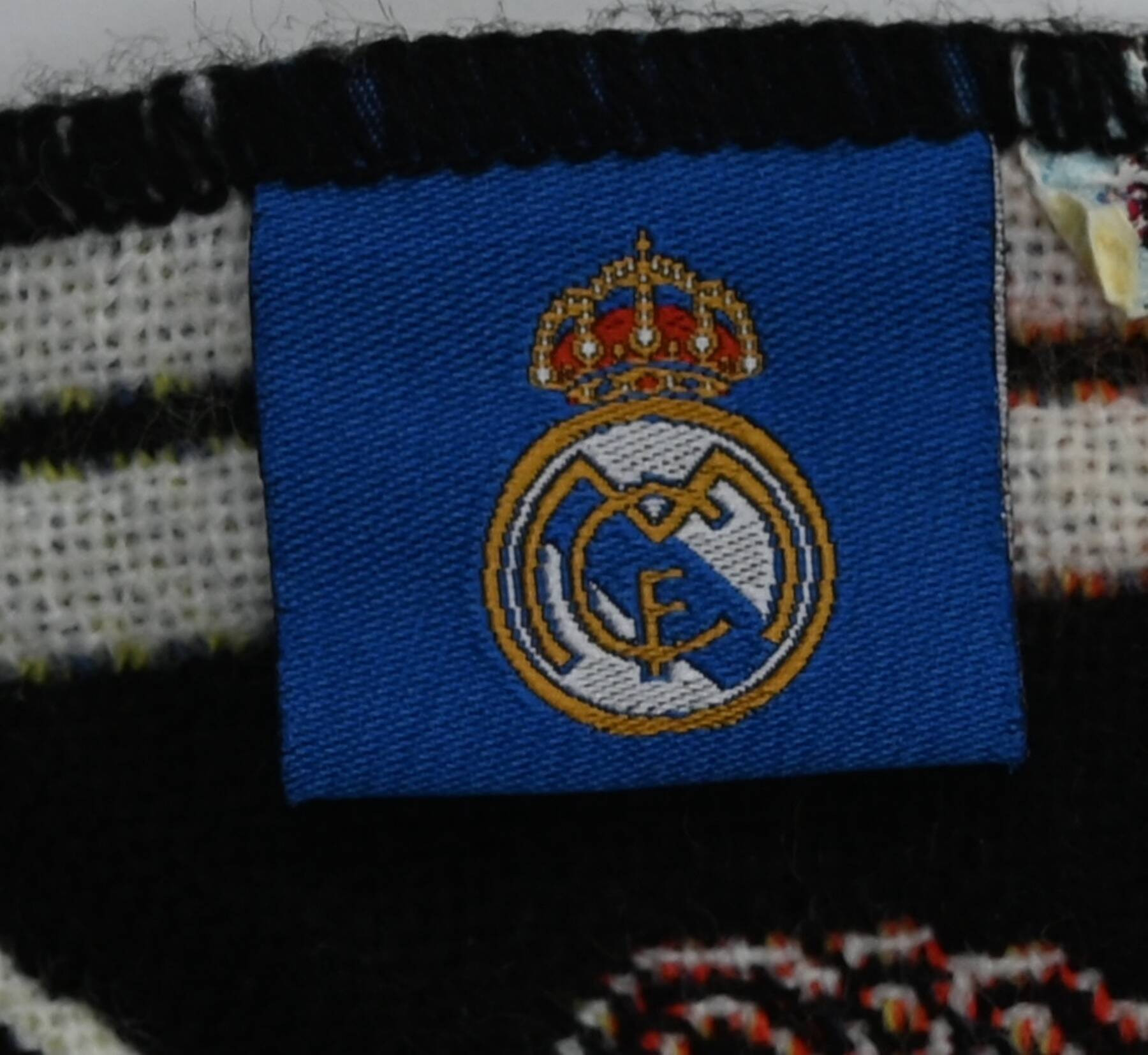 REAL MADRID SCARF Other Shirts \ Scarves New in | Classic-Shirts.com