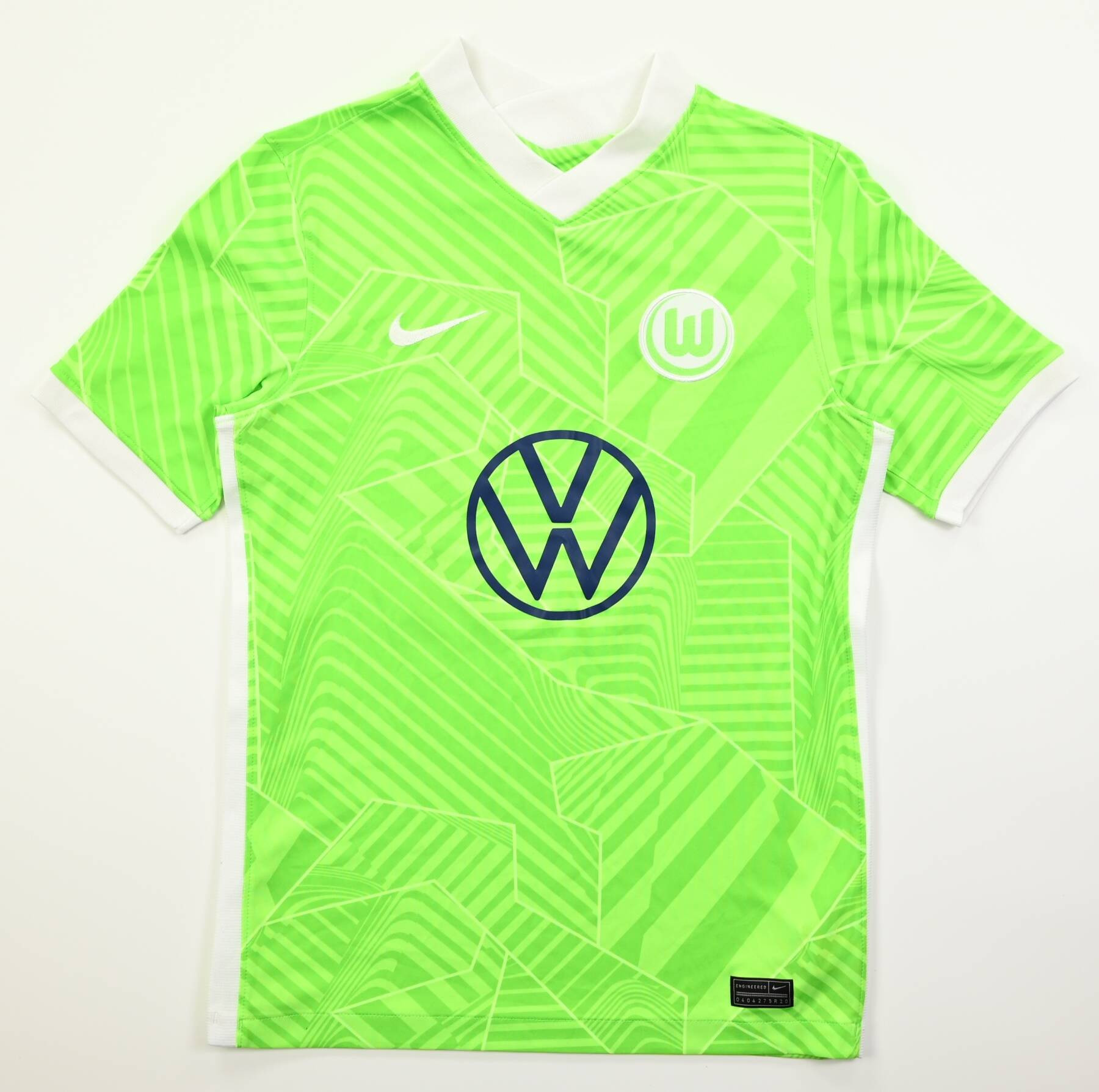 2021-22 VFL WOLFSBURG SHIRT L. BOYS German Clubs \ VFL Wolfsburg ...